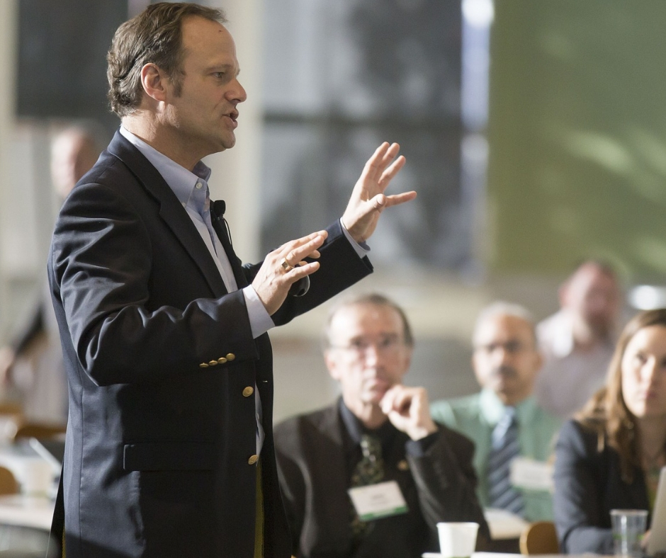 Good Panel Discussions: The Moderator’s Role - Buckley School of Public ...